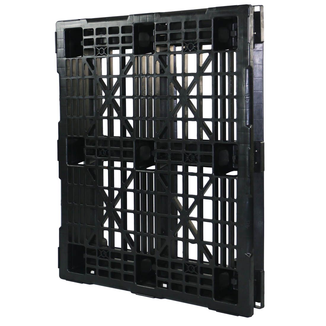 40 x 48 Rackable / Stackable Mid-Duty 6 Runner Plastic Pallet